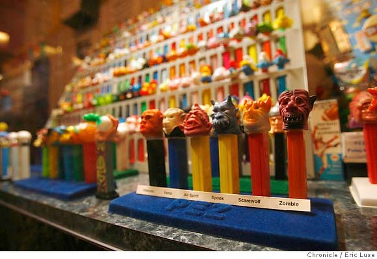 FAMILY / Eye candy / Pez Museum: Burlingame storefront displays designs ...