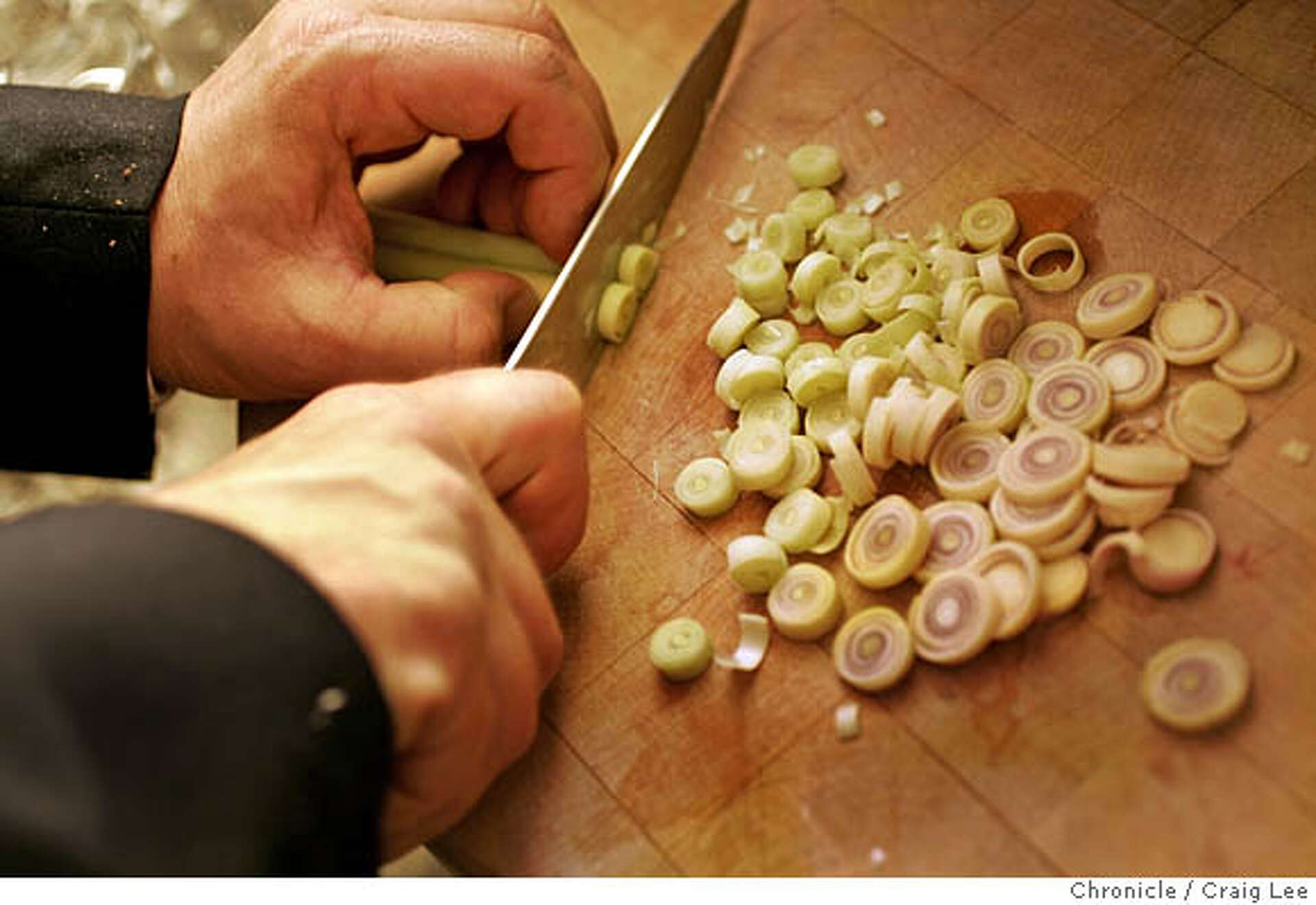 Raising the bar / Scott Beattie of Healdsburg's Cyrus restaurant turns ...