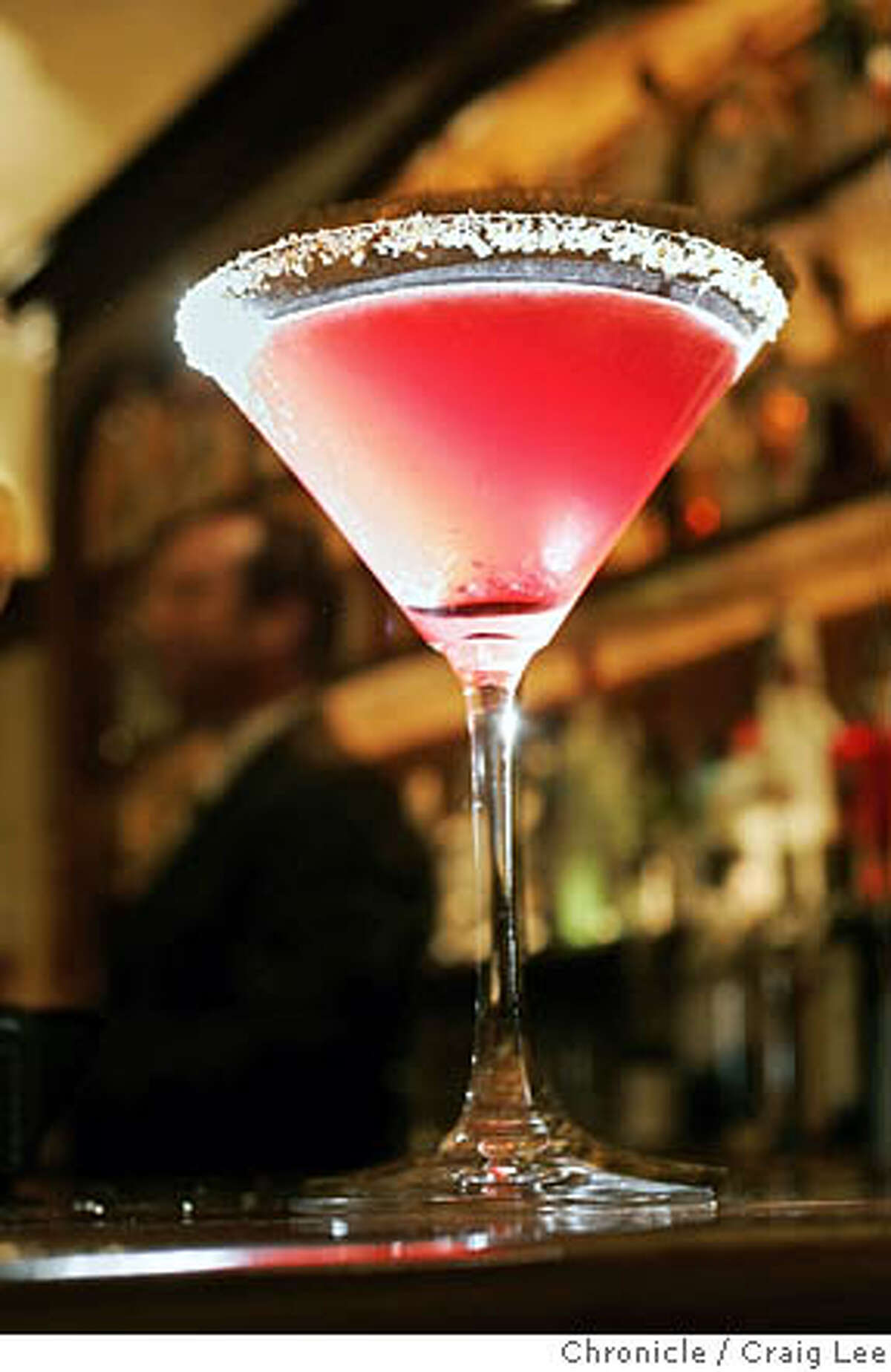 Raising the bar / Scott Beattie of Healdsburg's Cyrus restaurant turns ...