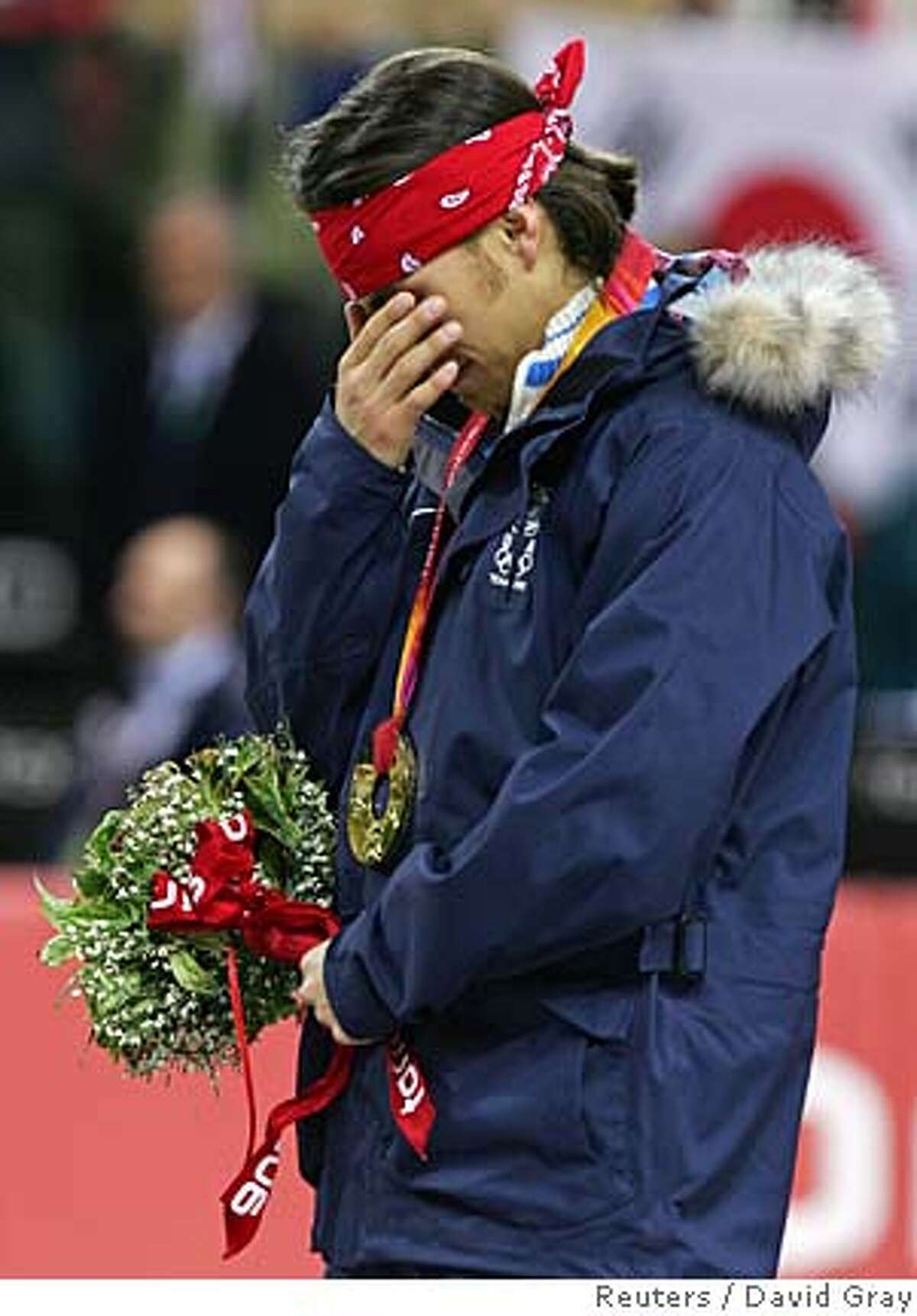 OHNO -- OH YES! / No need to Apolo-gize for gold-bronze finish