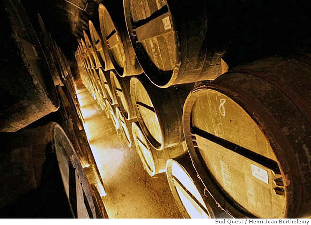 Elegance in a glass / Aged for decades, Cognac ends a meal with style
