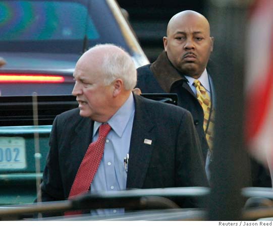 Bush satisfied with how Cheney handled shooting / Texas sheriff's ...