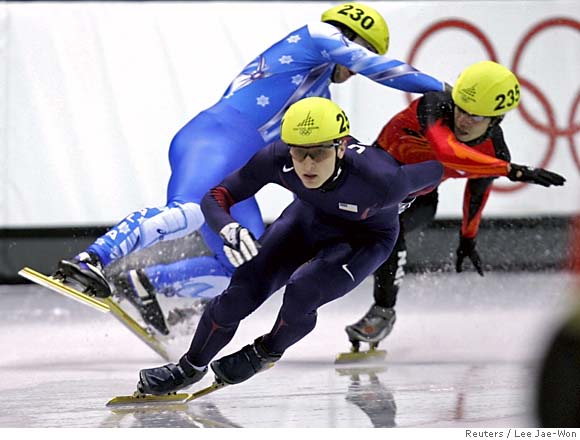 SPEEDSKATING / Ohno, U.S. are back on good track
