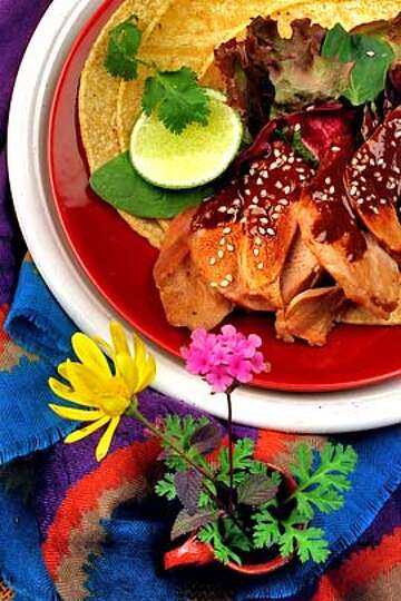 Mexico Mix / Regional Cuisine: Mexico's don't-miss dishes