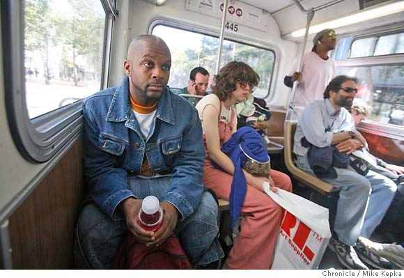 The City Exposed: Love bus