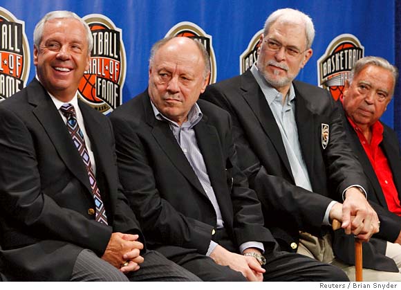 Basketball Hall of Fame inducts Jackson, Williams