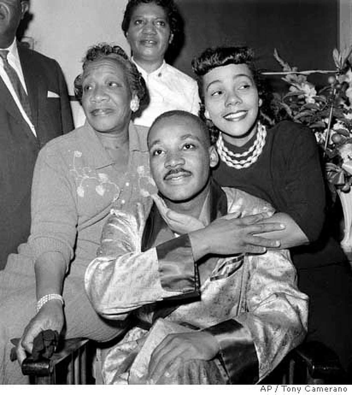 CORETTA SCOTT KING: 1927-2006 / A FORCE FOR CIVIL RIGHTS