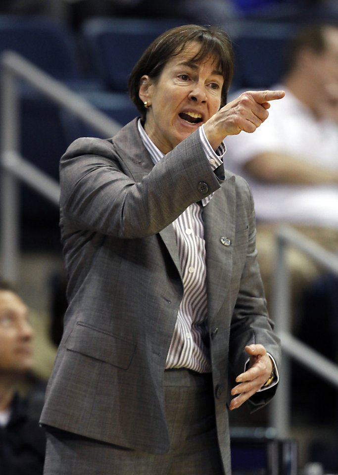 Stanford's Tara VanDerveer is truly tough