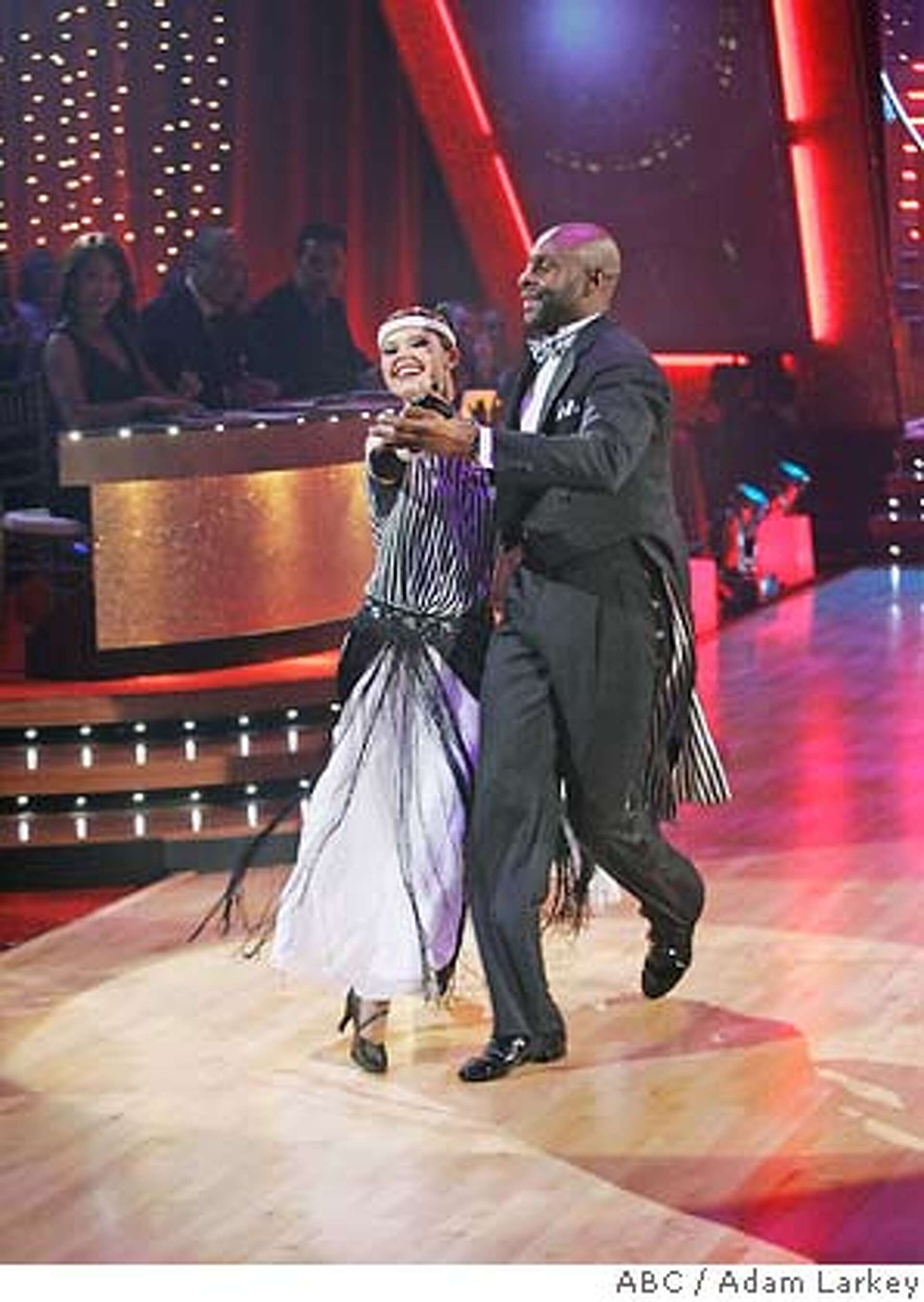 Former 49er great Jerry Rice's fleet feet touch down in strange land of ...