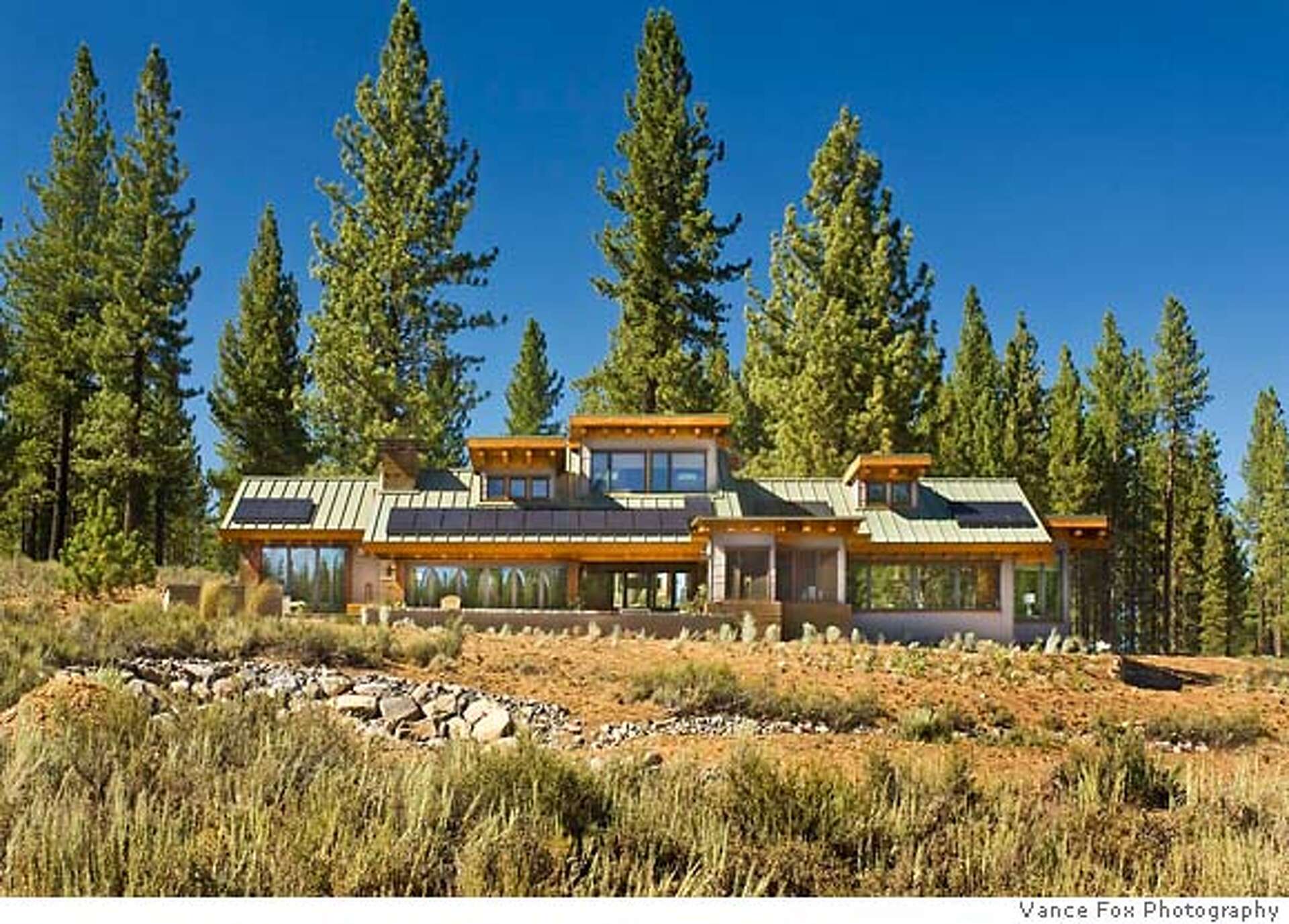 Sunset's creates mountain escape in Truckee Idea House