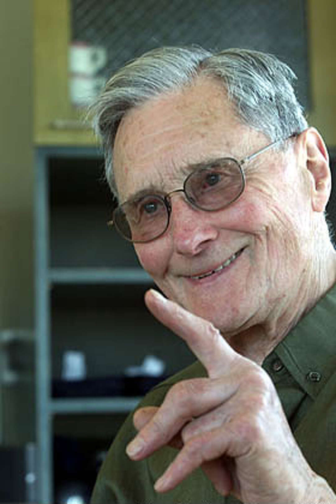 Founder of Peet's Coffee dies at 87