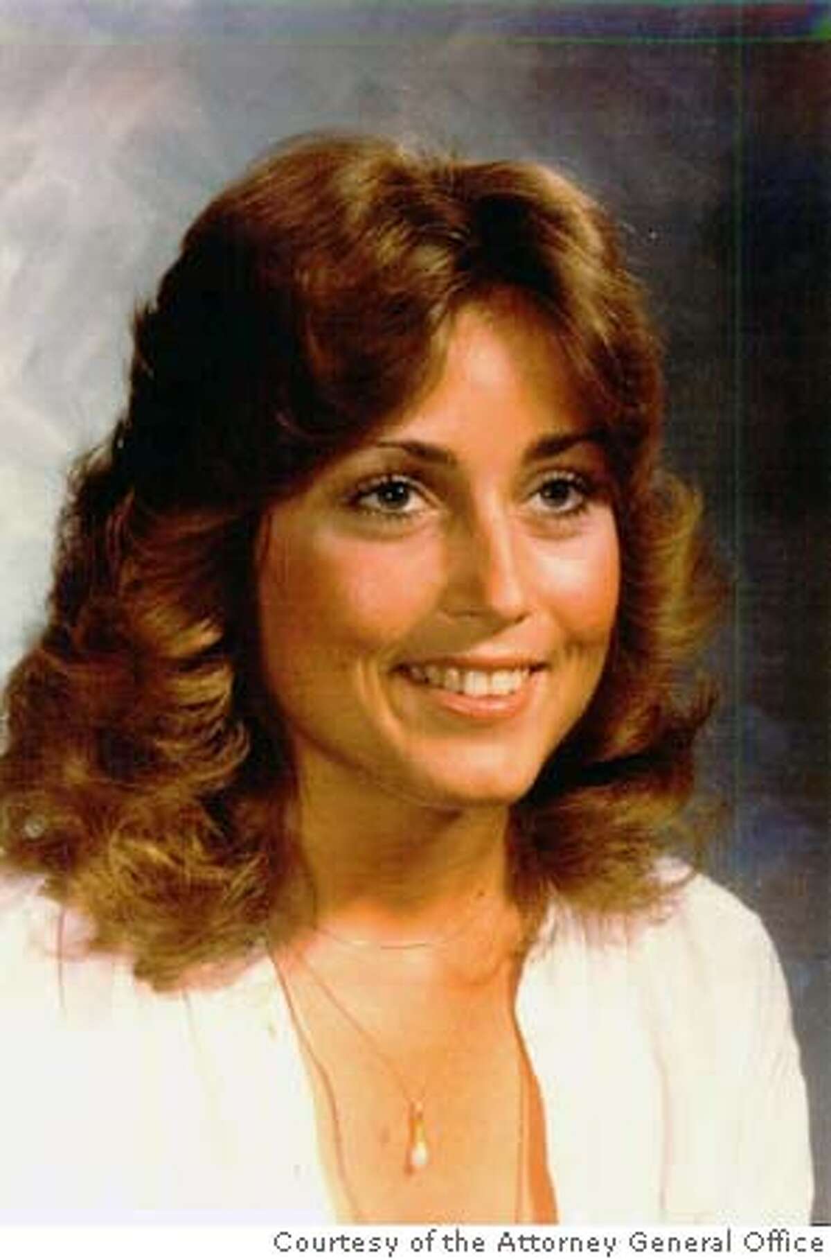 As execution draws near, families grieve for 3 killed at store in 1980