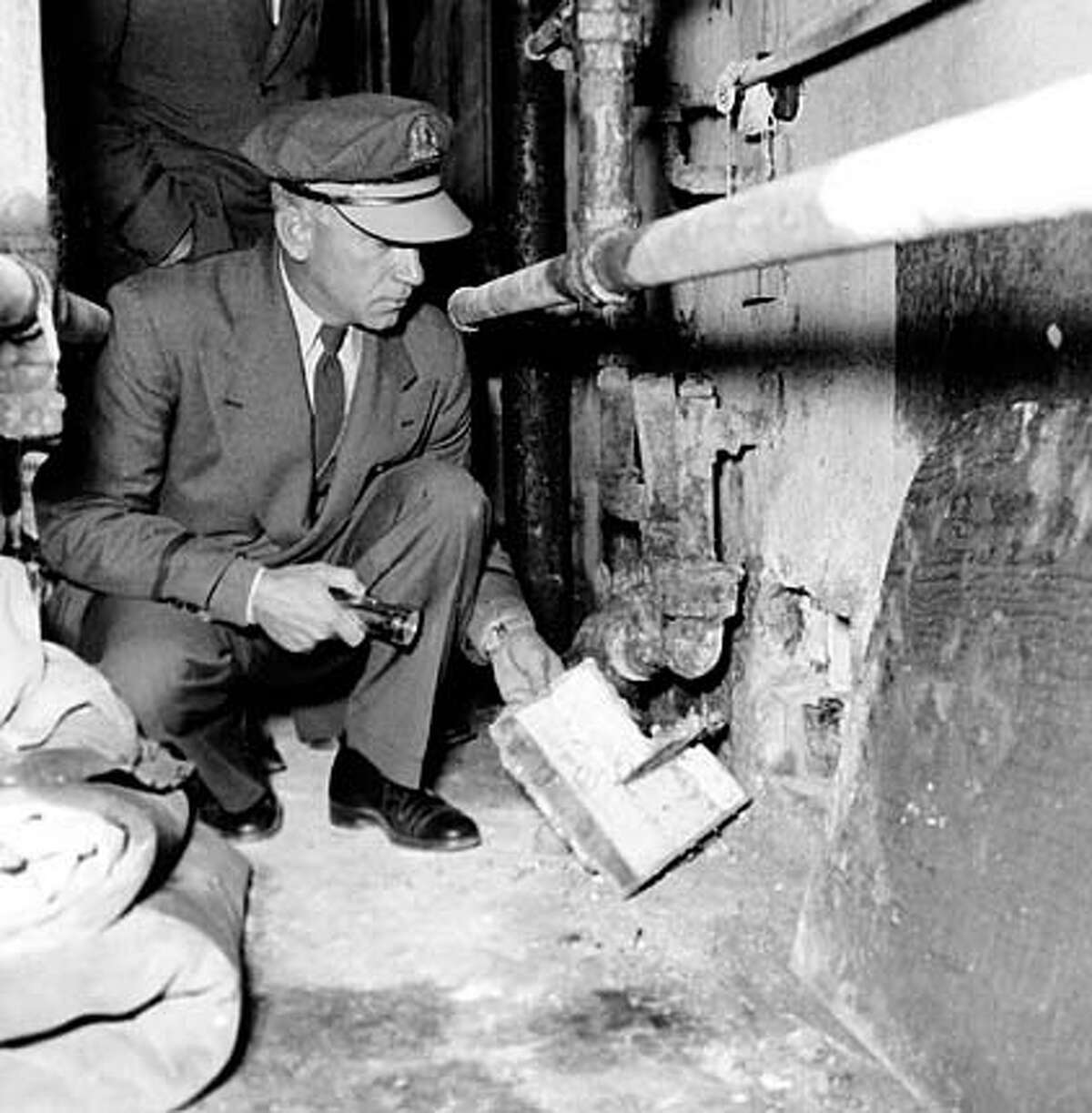 Reassessing the Rock / A new book on Alcatraz based largely on ...