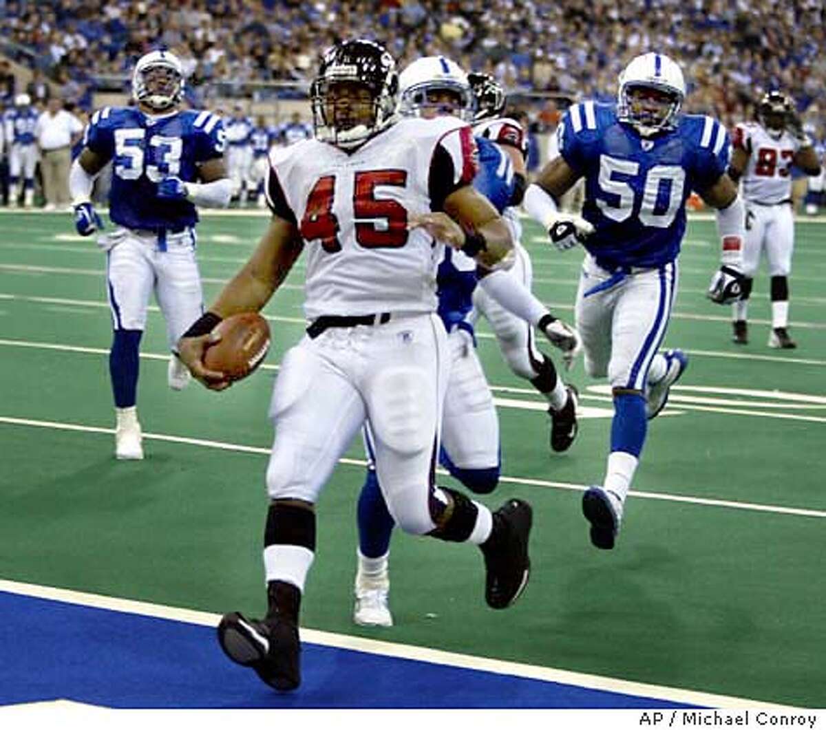 OPEN SEASON / It seems as if everybody's got a gimmick