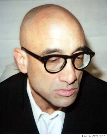 One Hollywood child's novel approach / Bruce Wagner 'Still Holding' his own