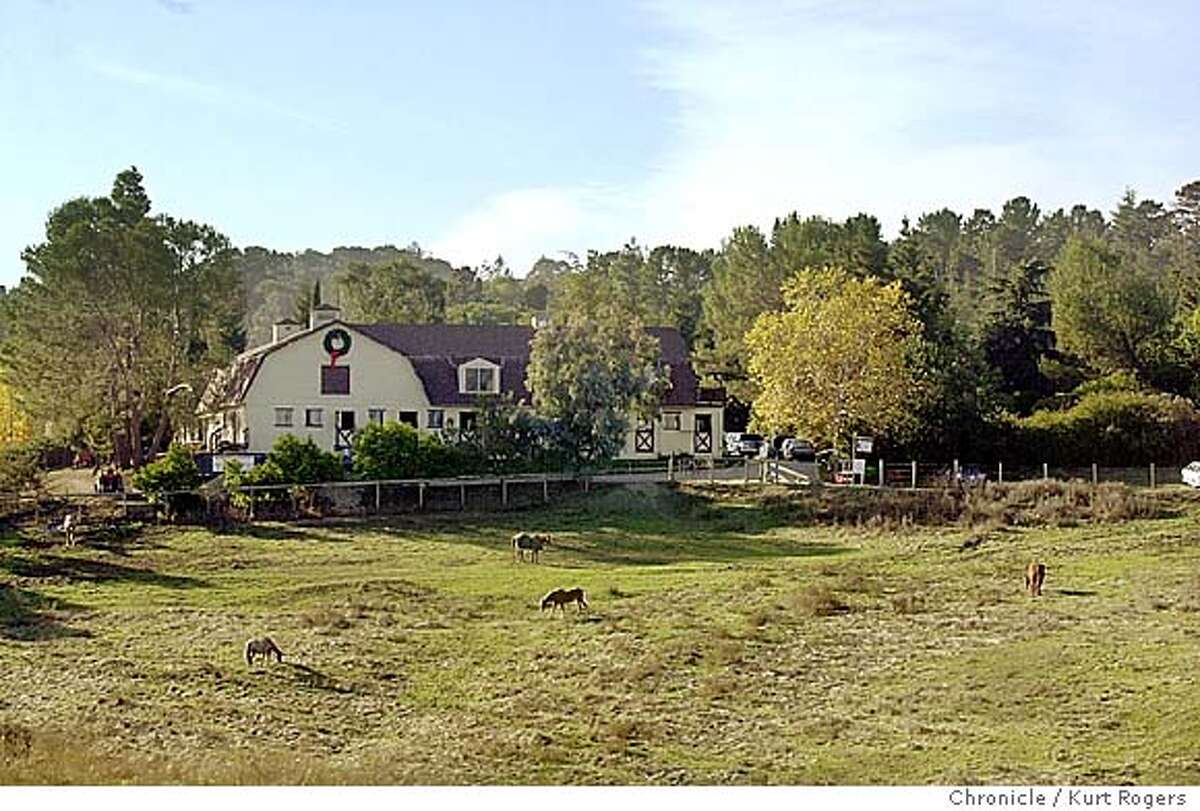 A stable community / Los Altos Hills unites to preserve Westwind barn ...
