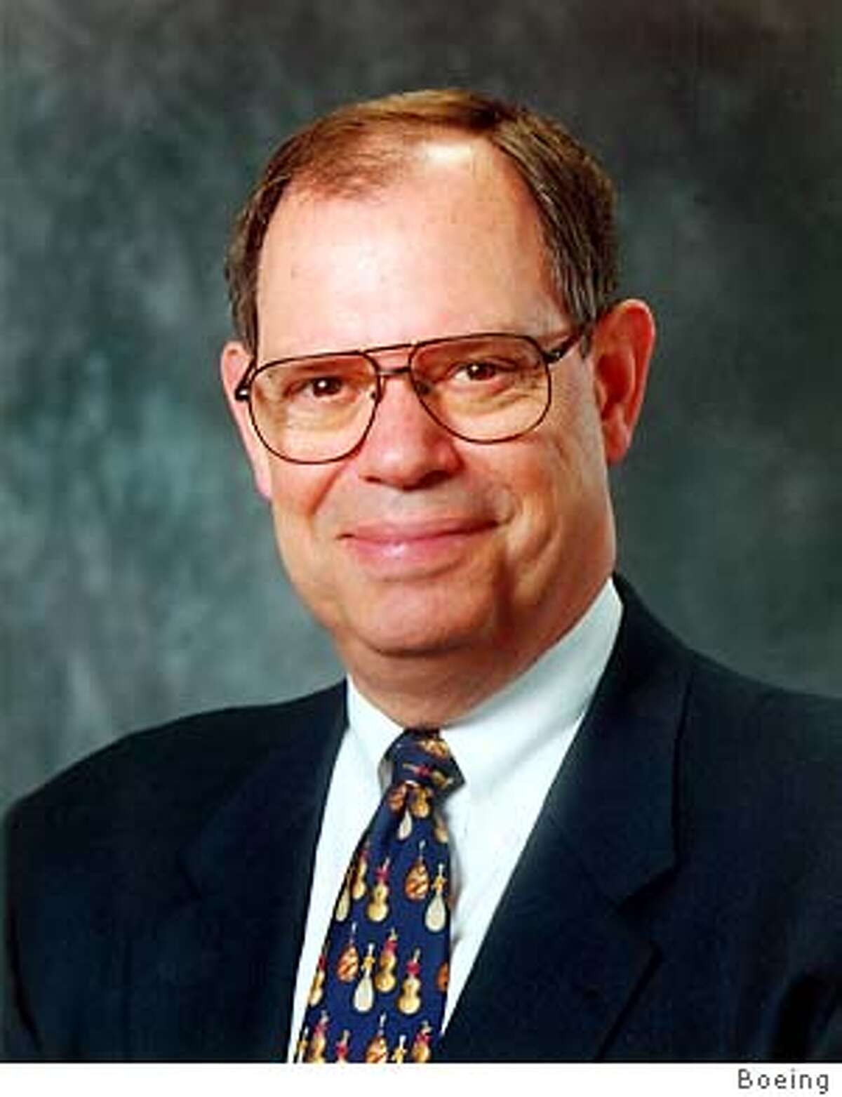 Boeing CEO steps down amid ethics scandals