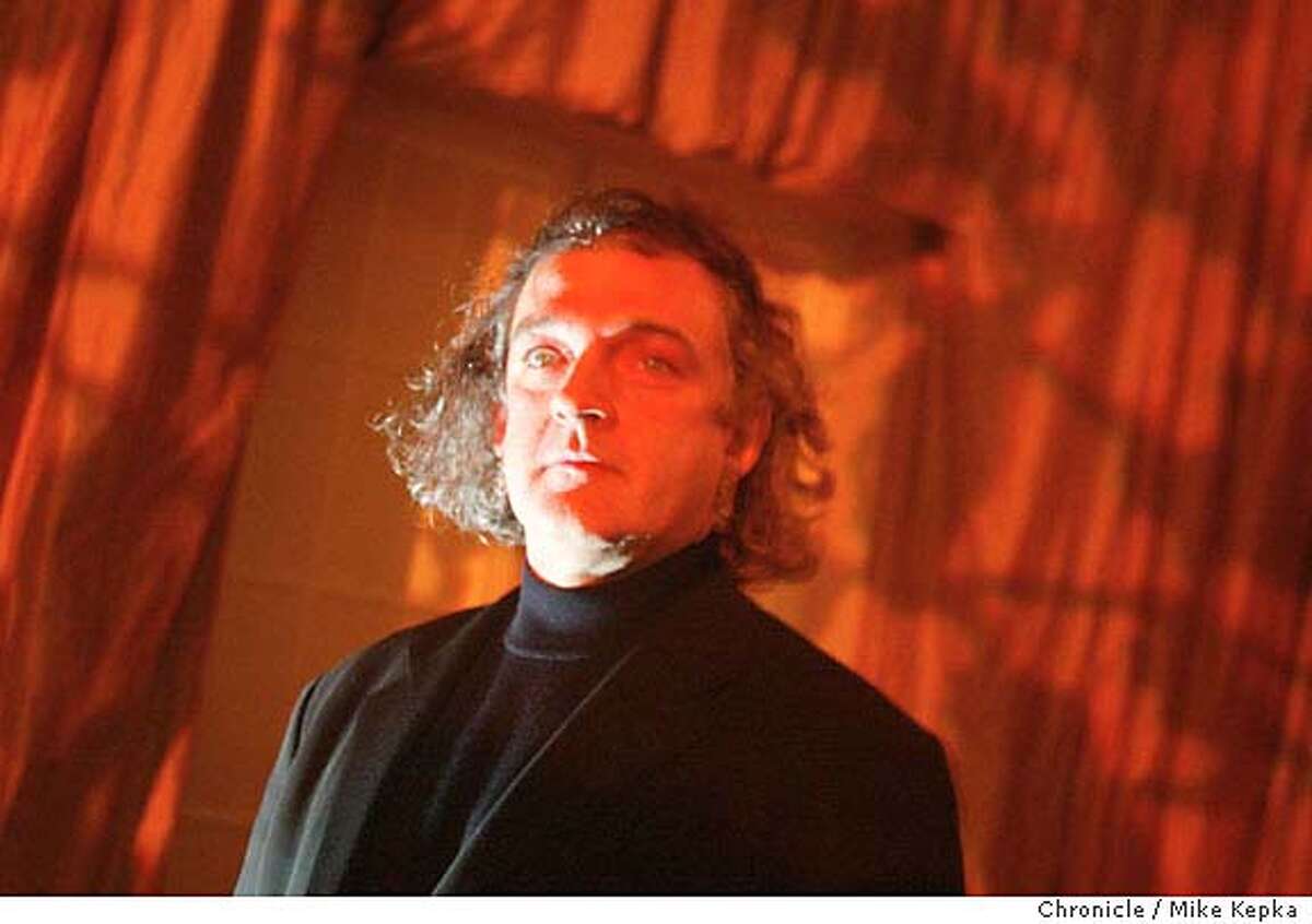 Traveling light / Linda and Gordon's great adventure