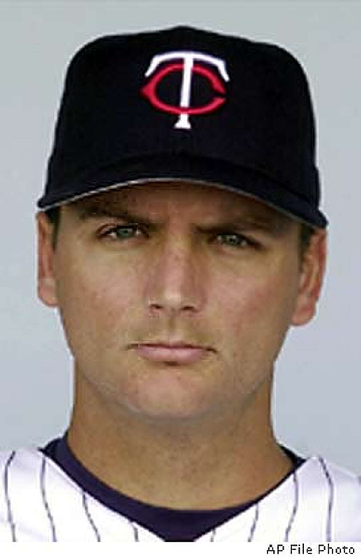 Catcher says he didn't testify / Pierzynski did meet with U.S. attorney