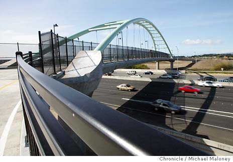 TUNG-YEN LIN, 1912-2003 / An influential 'visionary' dies / Renowned ...