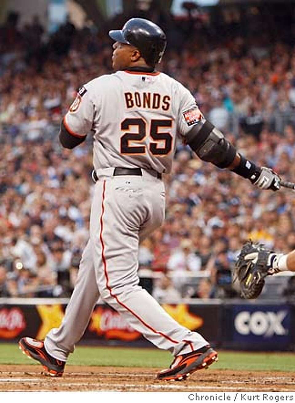 SIDE BY SIDE WITH AARON / Bonds' historic home run, dogged by ...