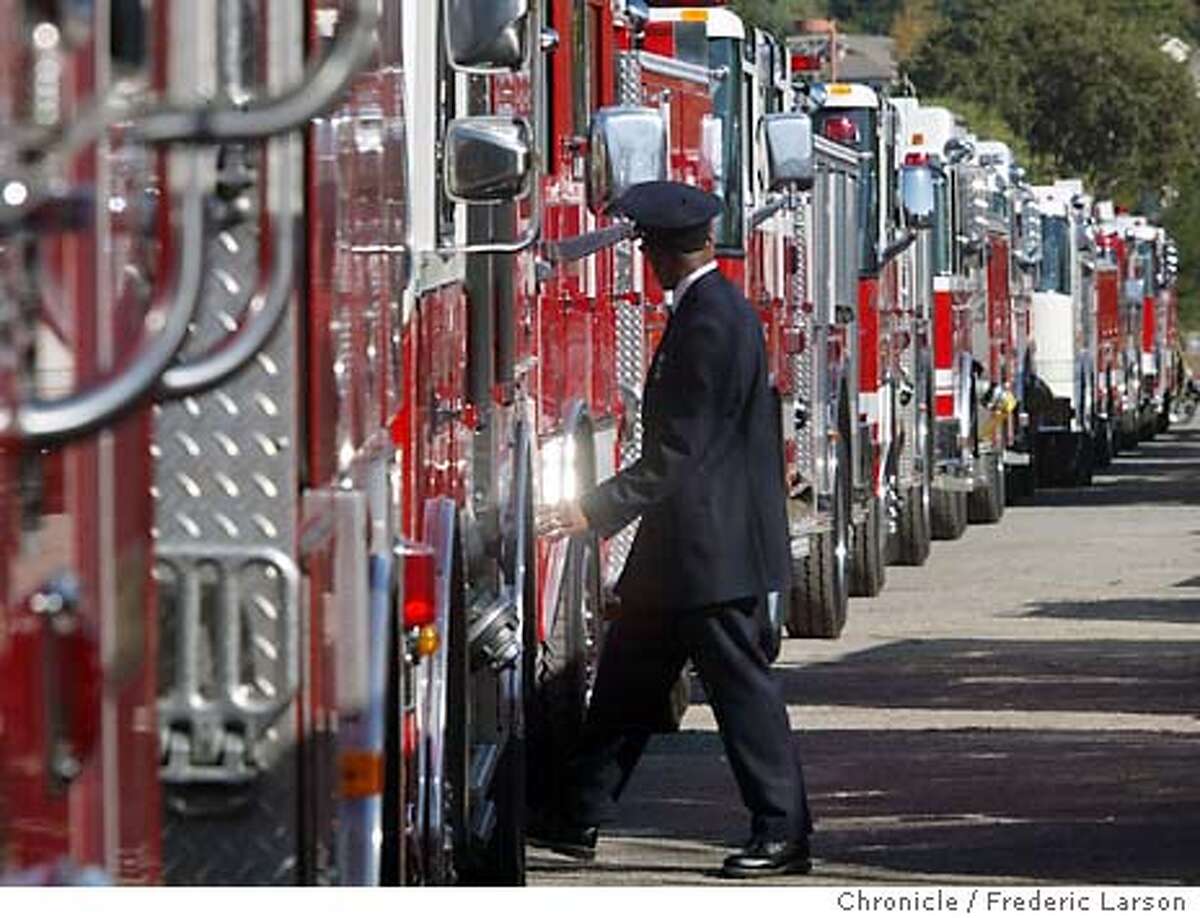 Firefighter hailed from near and far / 1,500 cohorts attend Steve ...