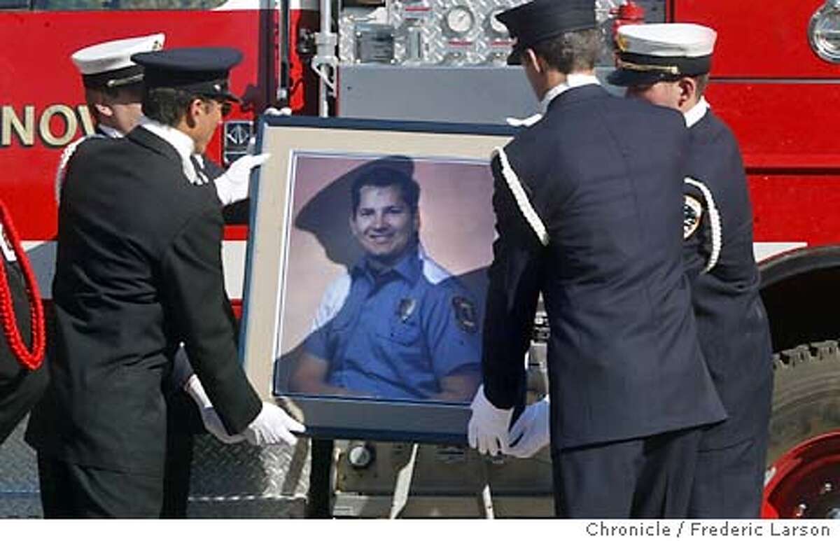 Firefighter hailed from near and far / 1,500 cohorts attend Steve ...