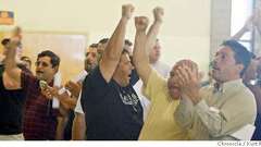 Lockout ends as garbage workers OK new contract