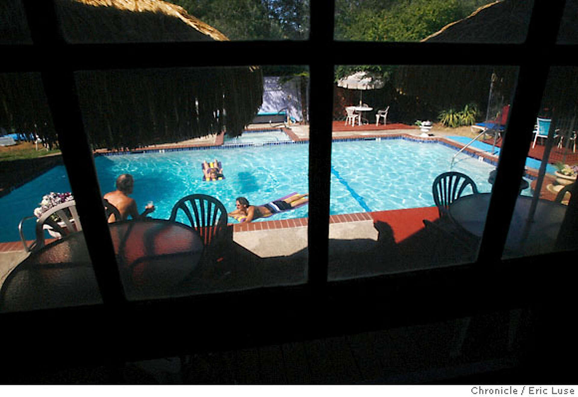 SLEEP LIKE AN EGYPTIAN / Isis Oasis Sanctuary