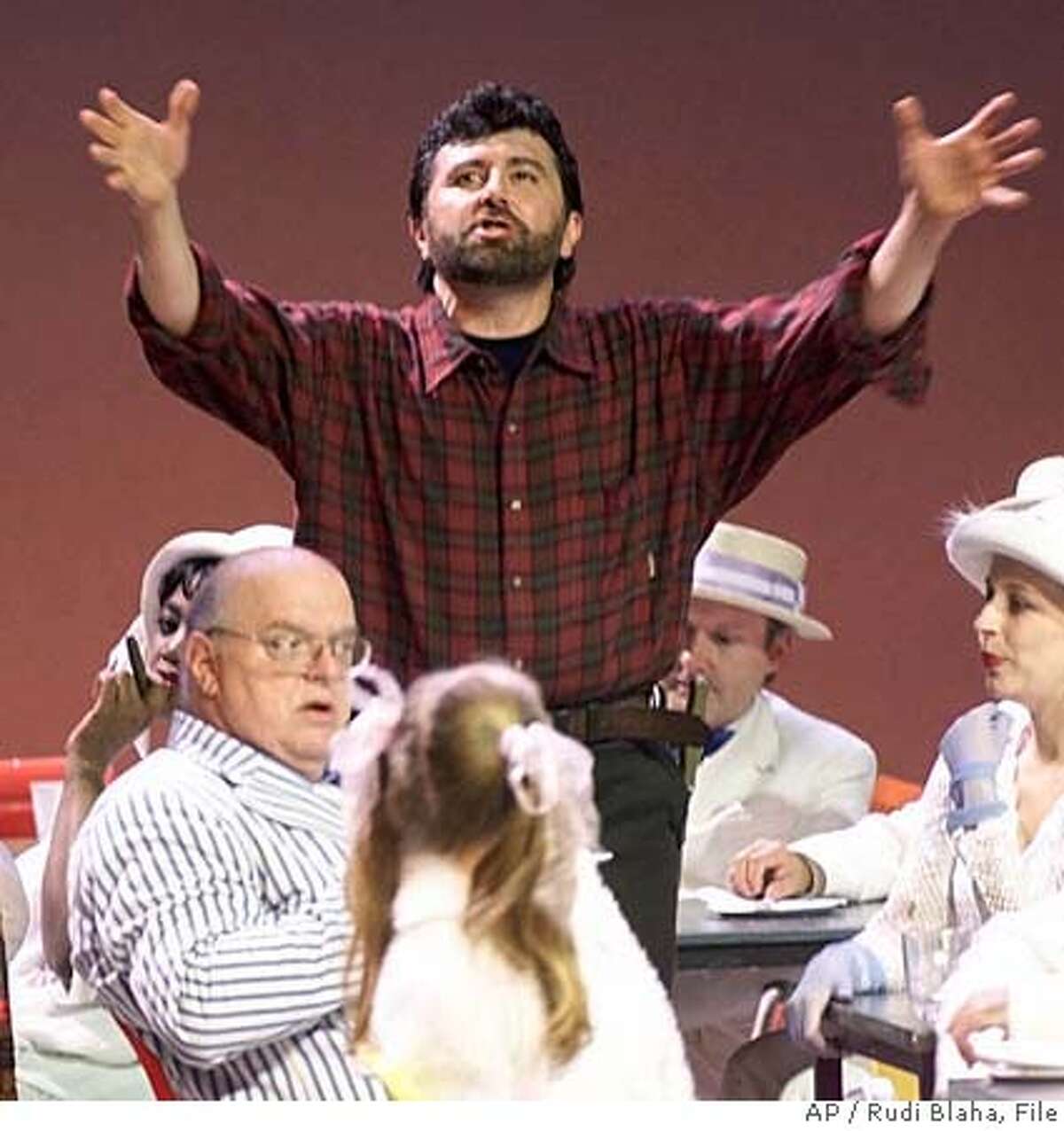 JERRY HADLEY: 1952-2007 / Tenor's persona electrified stage