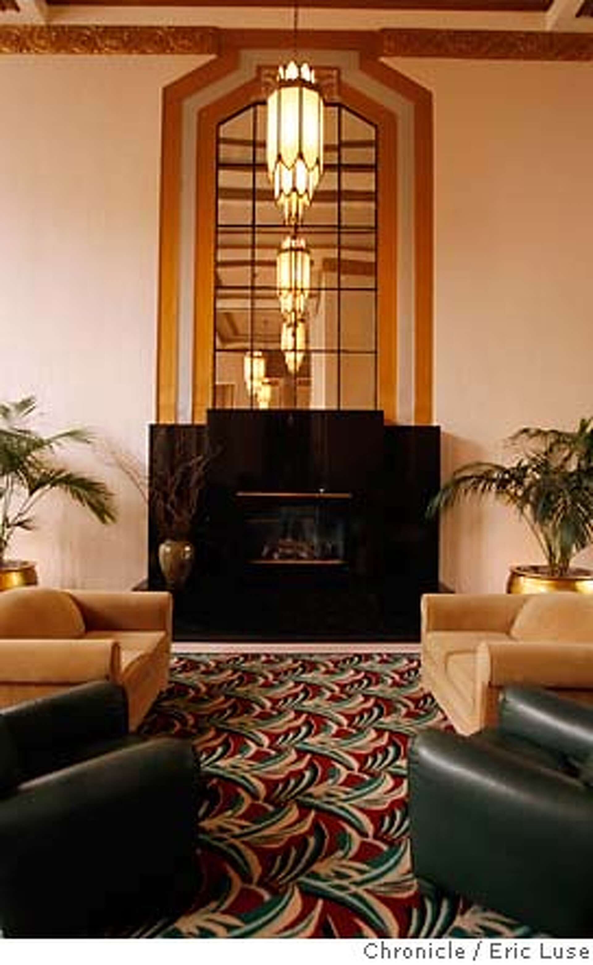 Art decorum / Architect turns rundown hotel into showplace and a tiny ...