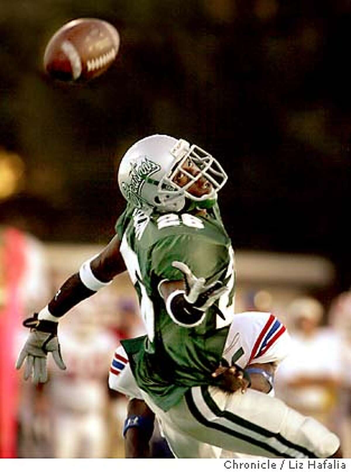 De La Salle shows all / Concord school wins 145th straight before ...