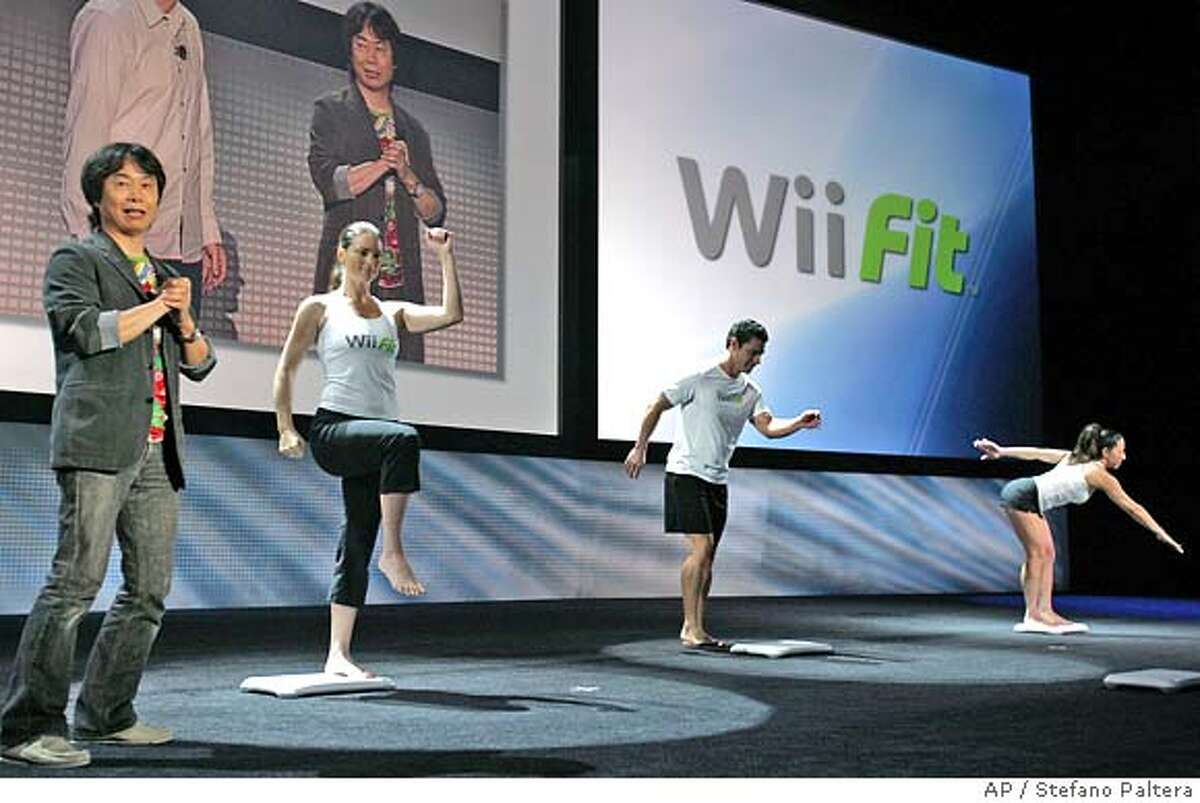 FUN FOR THE WHOLE FAMILY / Video game makers try to break out of ...