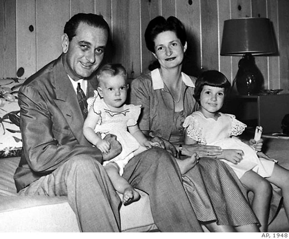 LADY BIRD JOHNSON: 1912 - 2007 / She broadened first lady's domain ...