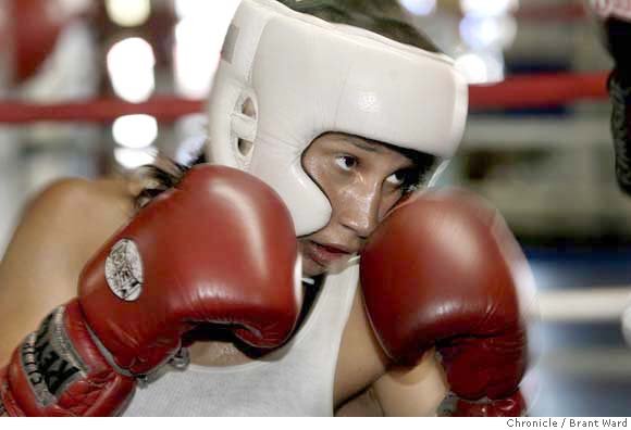 IN THE BLOOD / Pro Cynthia Talmadge is a 3rd-generation boxer