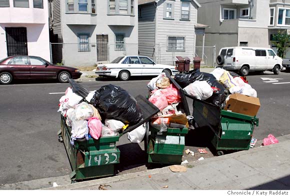 EAST BAY / No new talks -- stinking garbage is getting riper