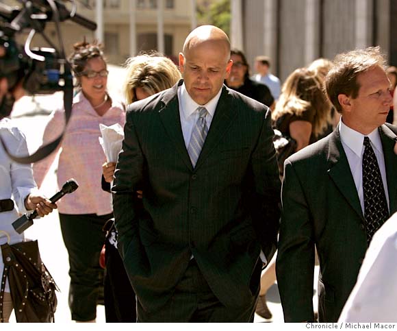 THE BALCO CASE / Admitted leaker agrees to longer prison term