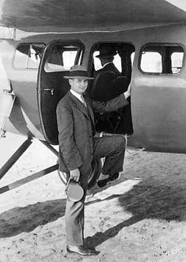 Raymond Kelly -- famed engineer touted jumbo jet