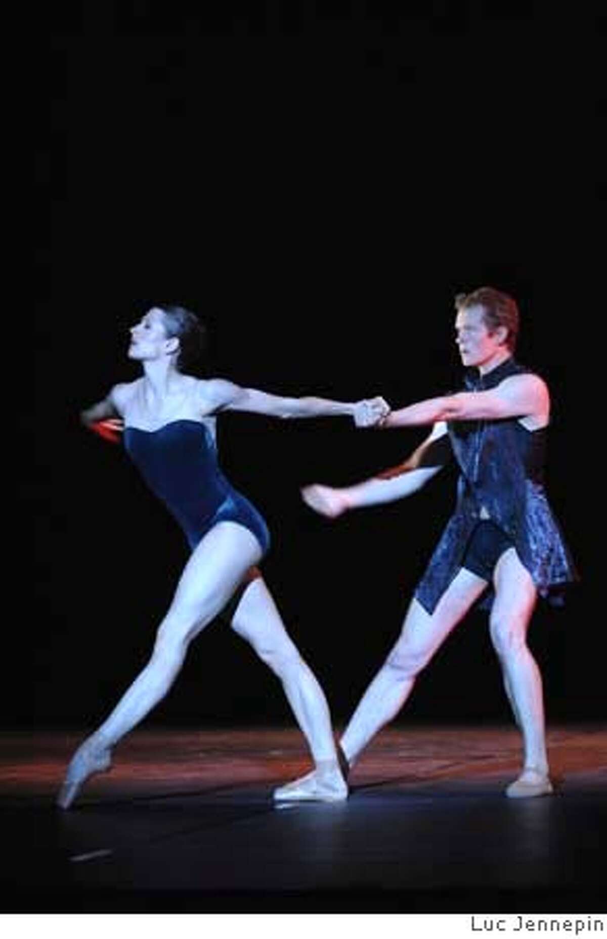 REVIEW / 'Retired' S.F. ballerina dazzles with Lines troupe in Europe
