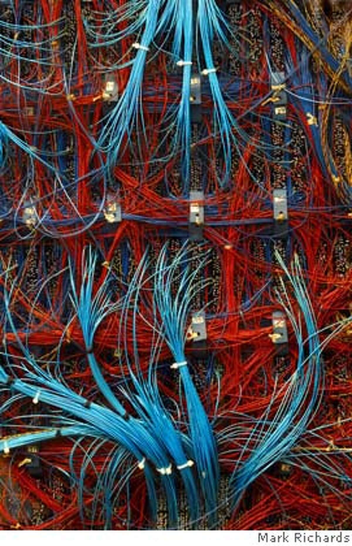 Beauty in binary / Book shows computers in all their geeky glory