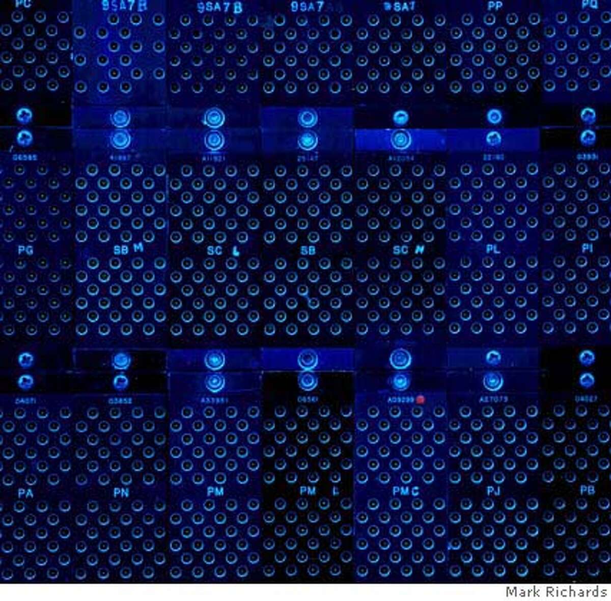 Beauty in binary / Book shows computers in all their geeky glory