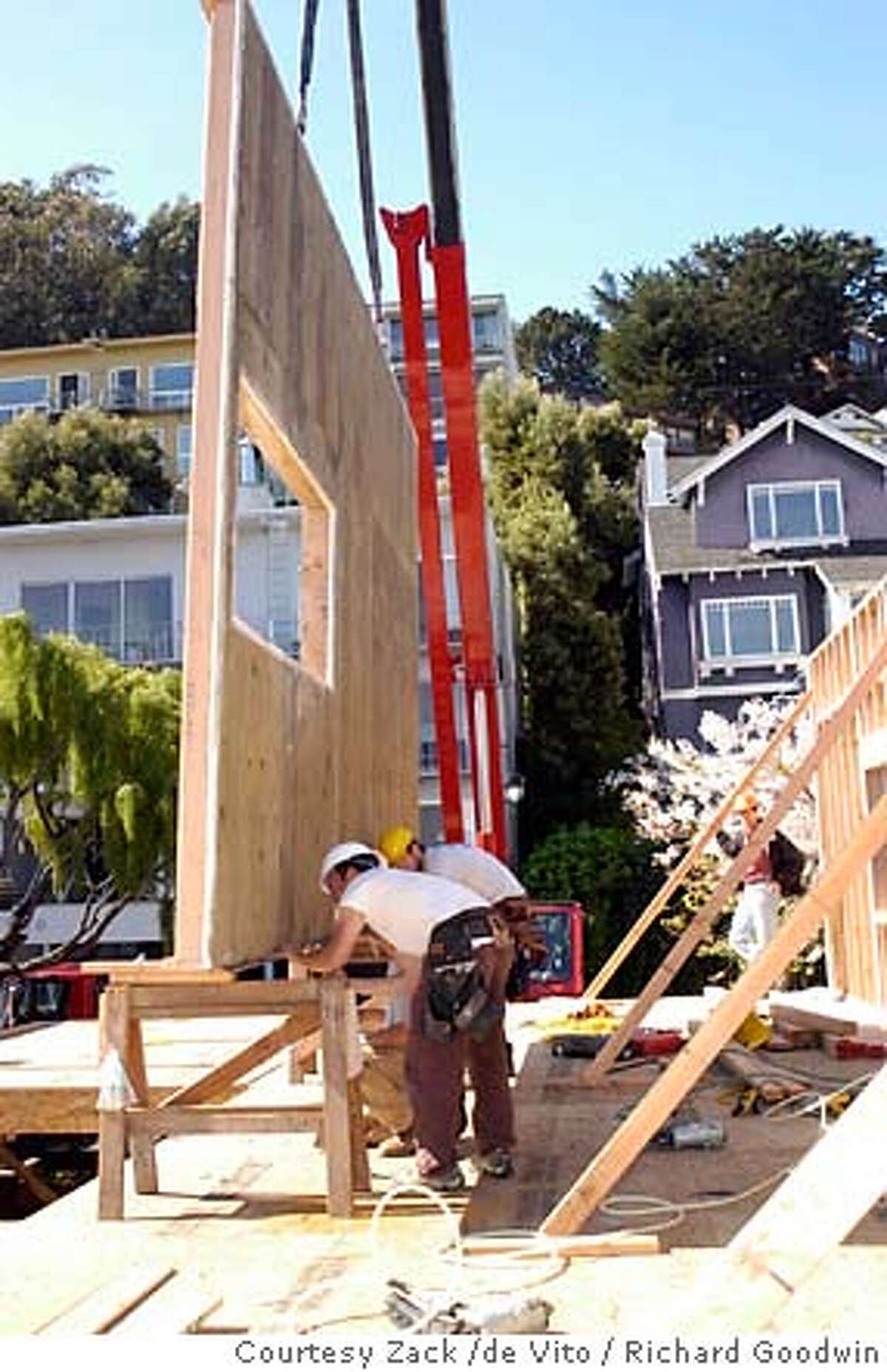 Panel discussion / A cost-cutting building system could change custom ...