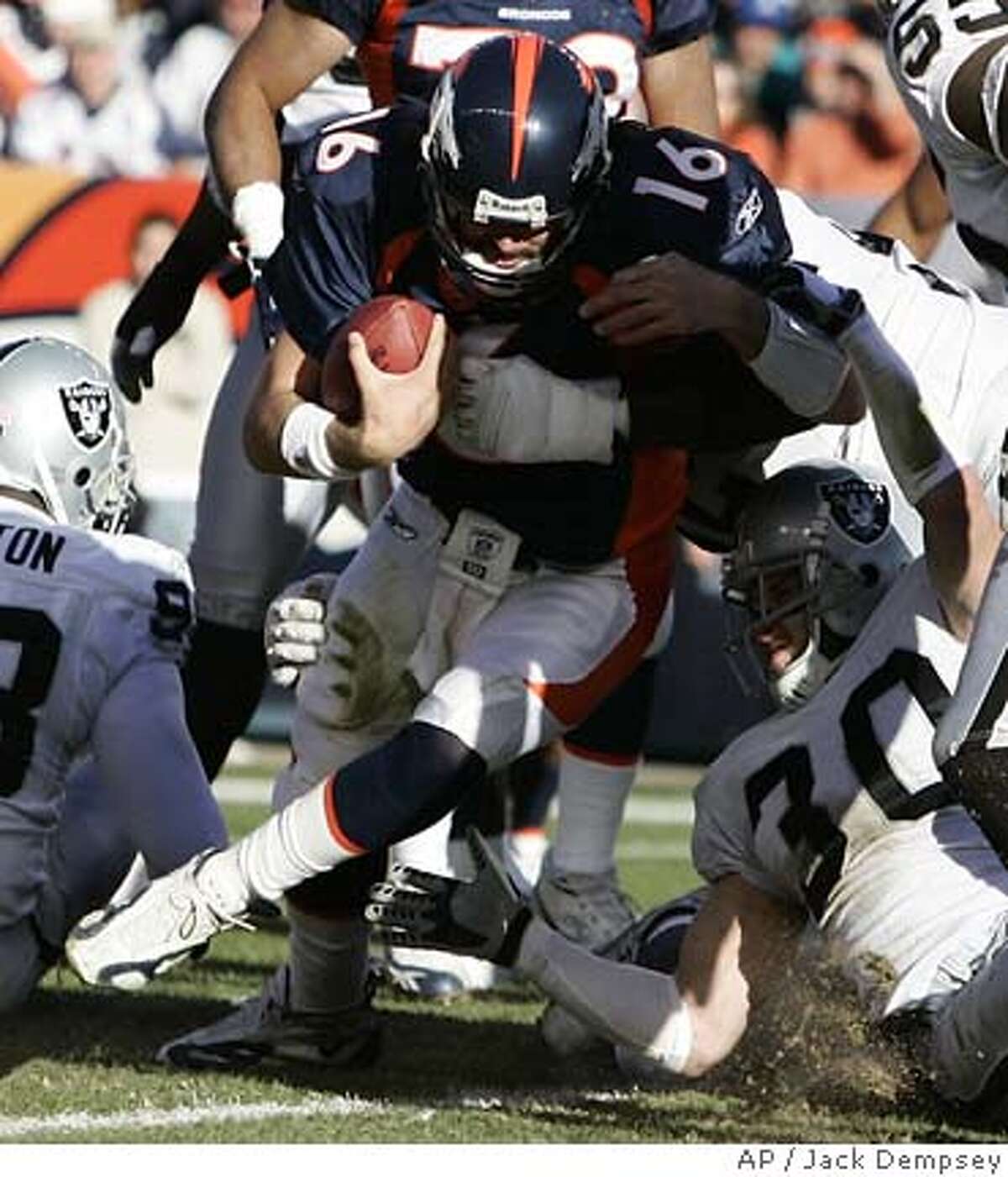 Denver dominates outmatched Oakland