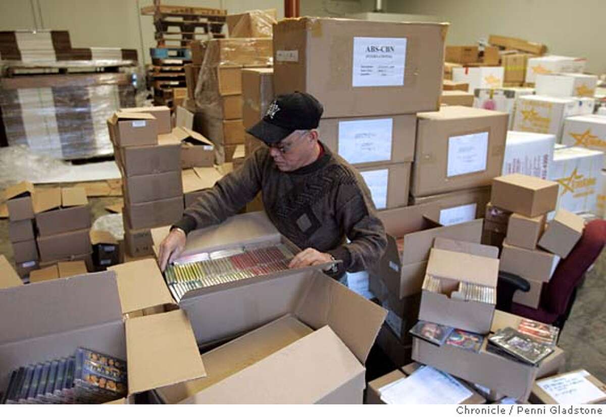 BAY AREA / All American cargo / Gifts immigrants take back home ...