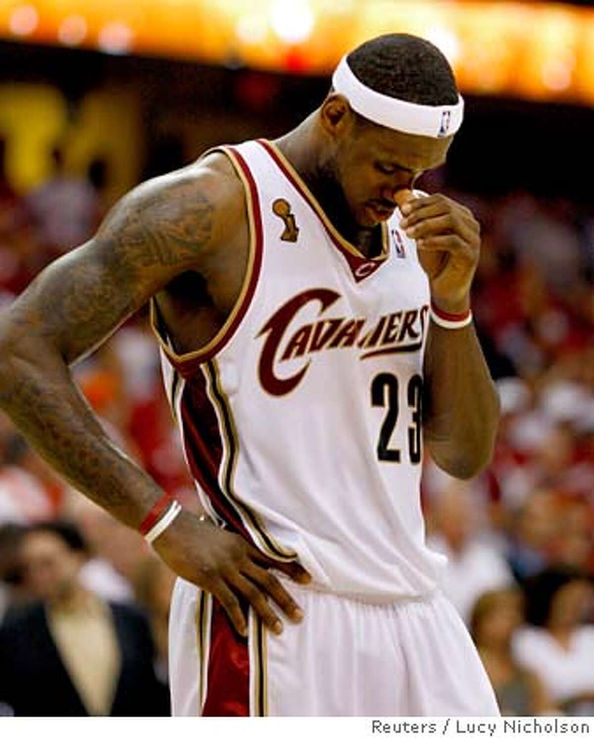 FOUR-GETTABLE / Spurs sweep for 4th title since 1999