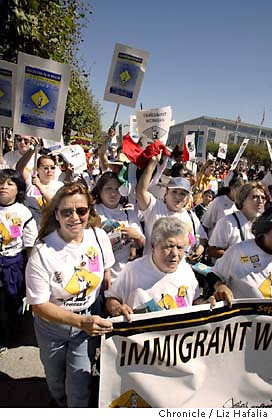 Immigrant Freedom Riders hold rally at City Hall in S.F. / Immigrant ...