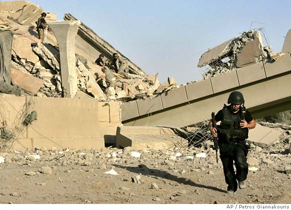 CONFLICT IN IRAQ / Generals pan readiness of Iraqi security forces