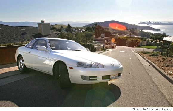 Luxury in 5 speeds / A twist of fate brought him the power, handling ...