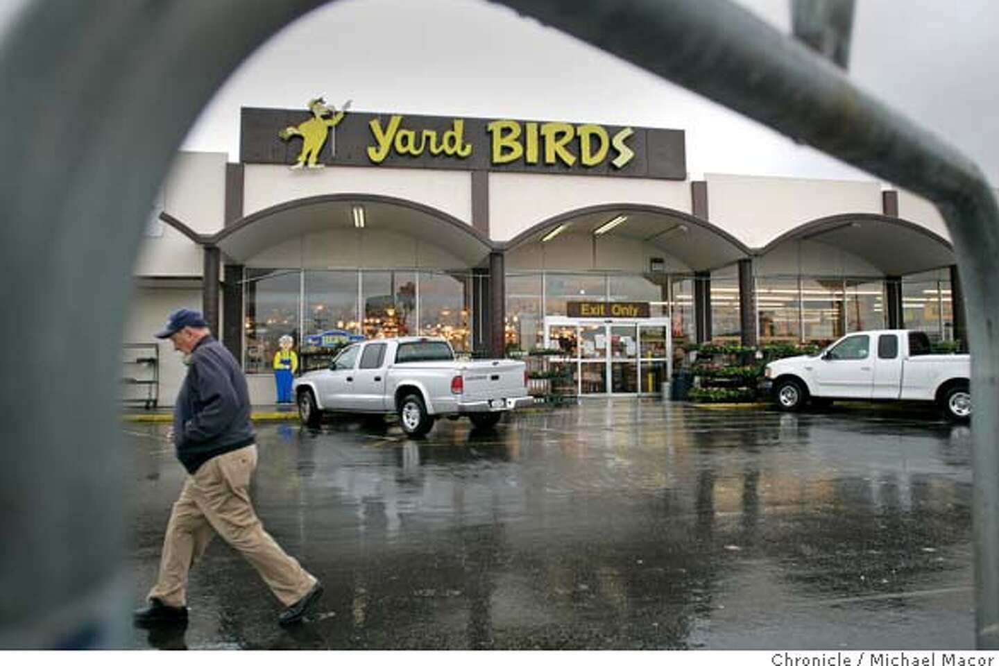 Home Depot to buy Yardbirds / Big hardware retailer to buy chain with ...
