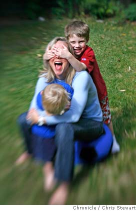 The Motherhood Movement / Can a group like MomsRising finally foment ...